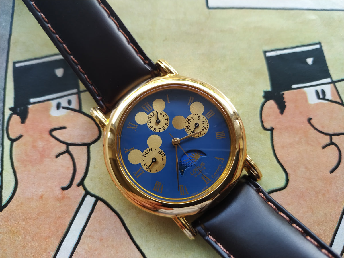 Lorus Disney Mickey Mouse Moonphase Wristwatch V33F-6C40 RO – tickdong